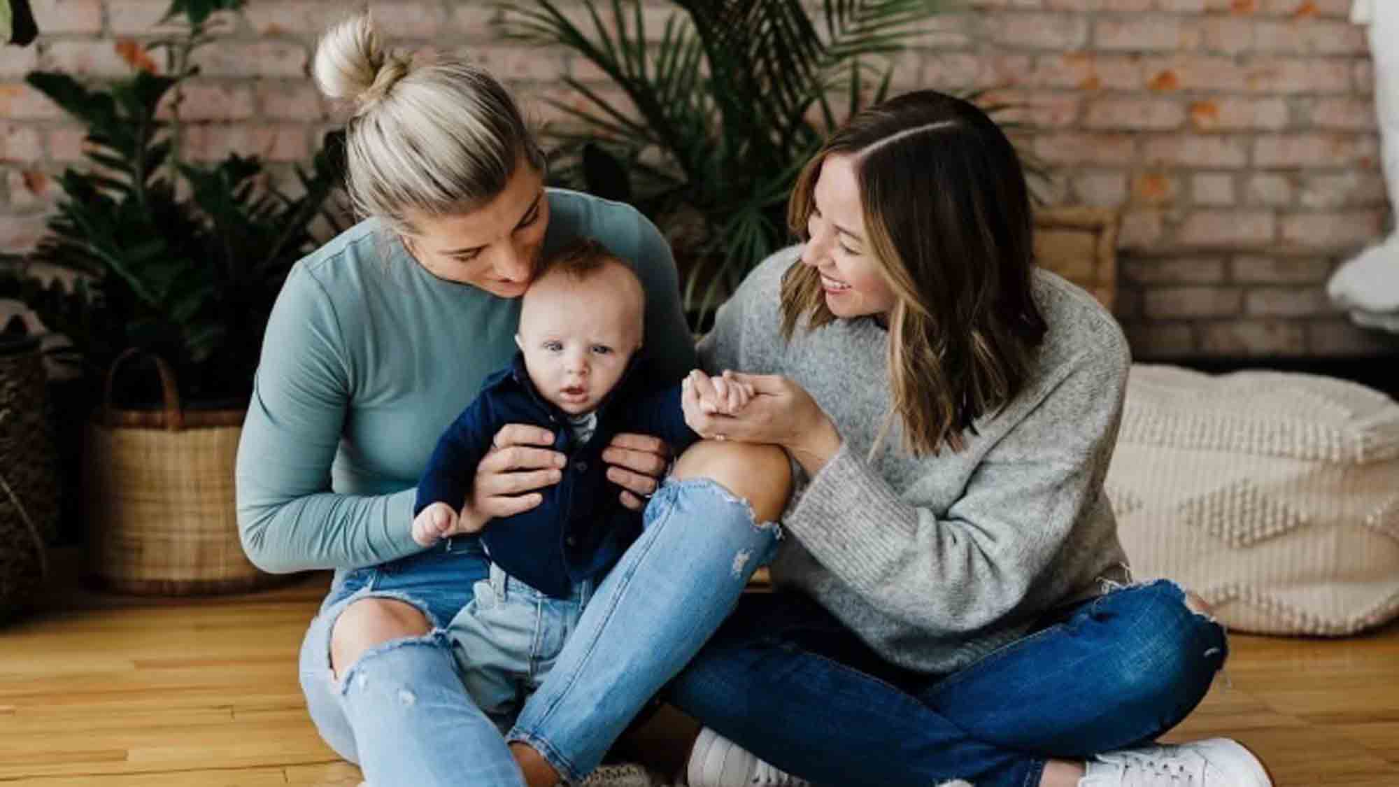 Proud Parents Mel and Carly Reid Enjoying Life With Infant Son | News ...